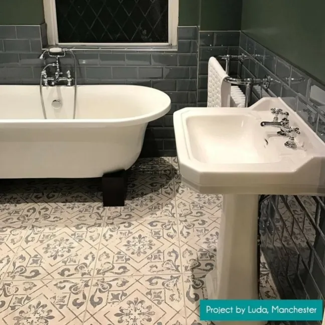 Harran Antique Vintage Blue Pattern Floor Tiles