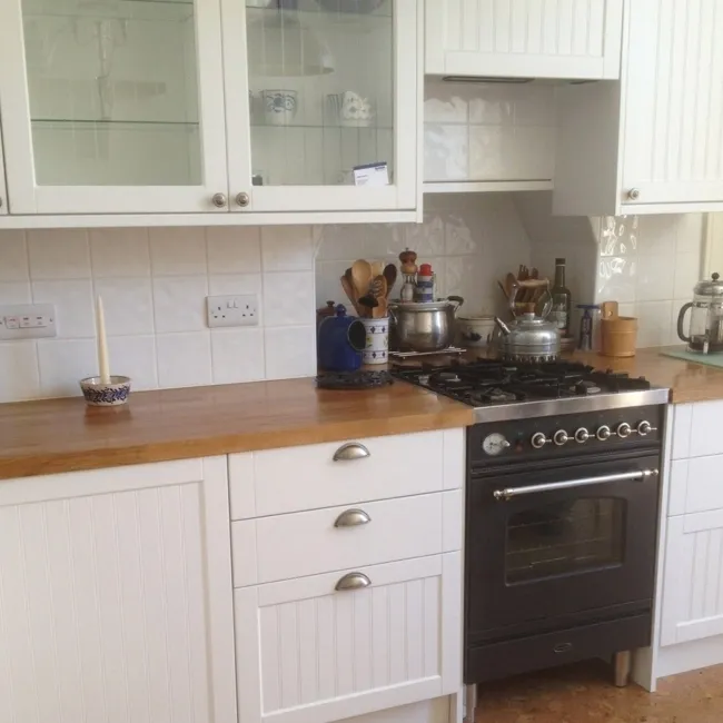 Innocence White Bumpy Gloss Tile 15x15 | Walls & Floors