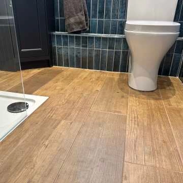 Rustic Oak Wood Effect Ceramic Floor Tiles | Walls & Floors