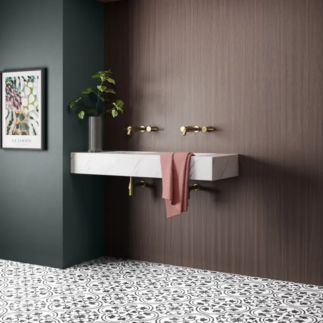 Trepanel Style® Walnut Wood Effect Matt WPC Laminated Wall Panel ...